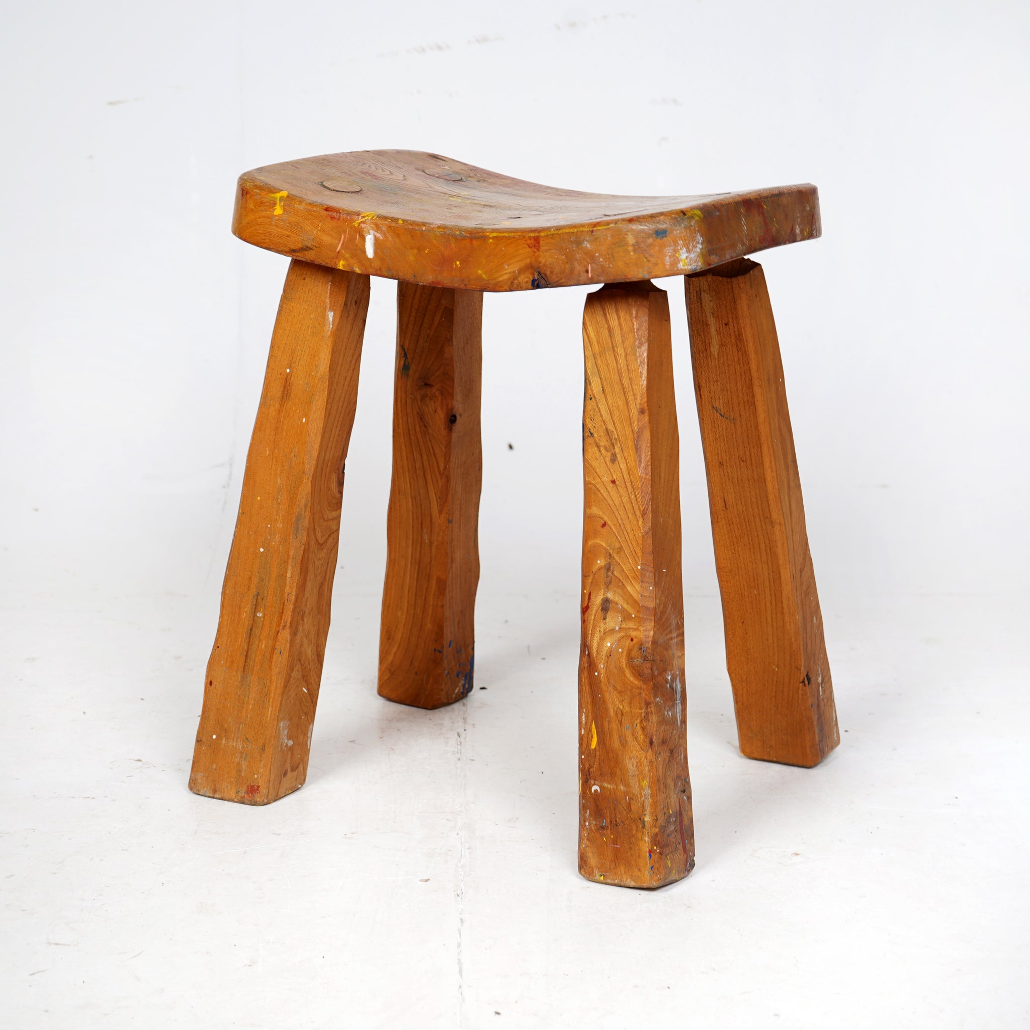 Chunky Elm Stool – Stowaway London