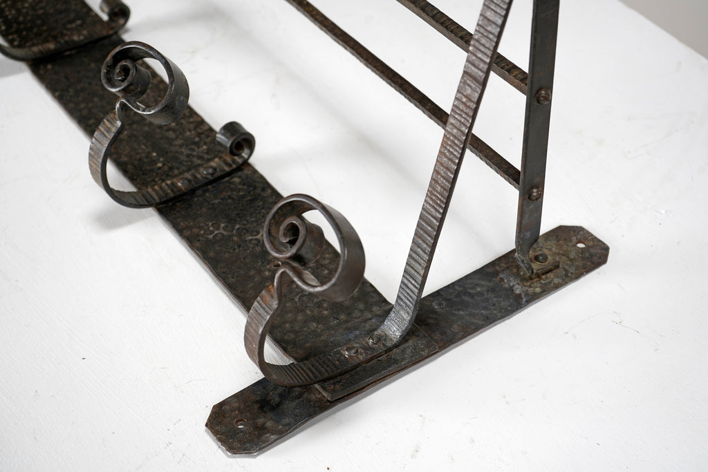Iron Wall-Mounted Coat Rack – Stowaway London
