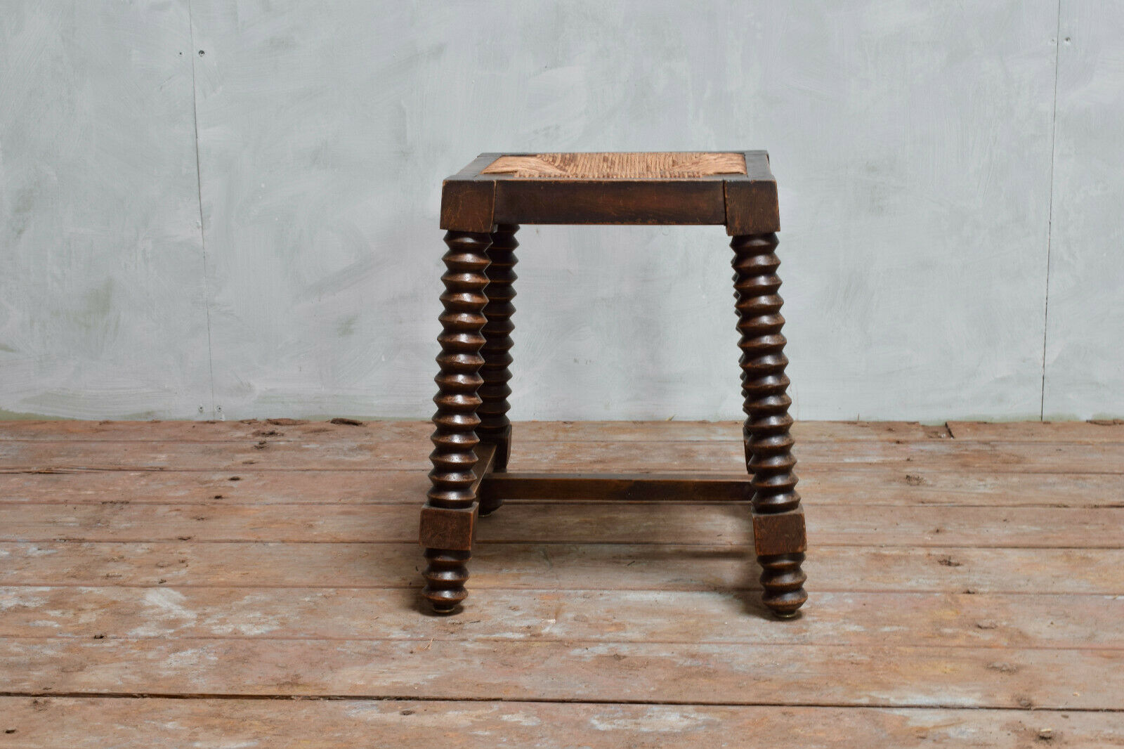 Antique Bobbin Turned Stool – Stowaway London