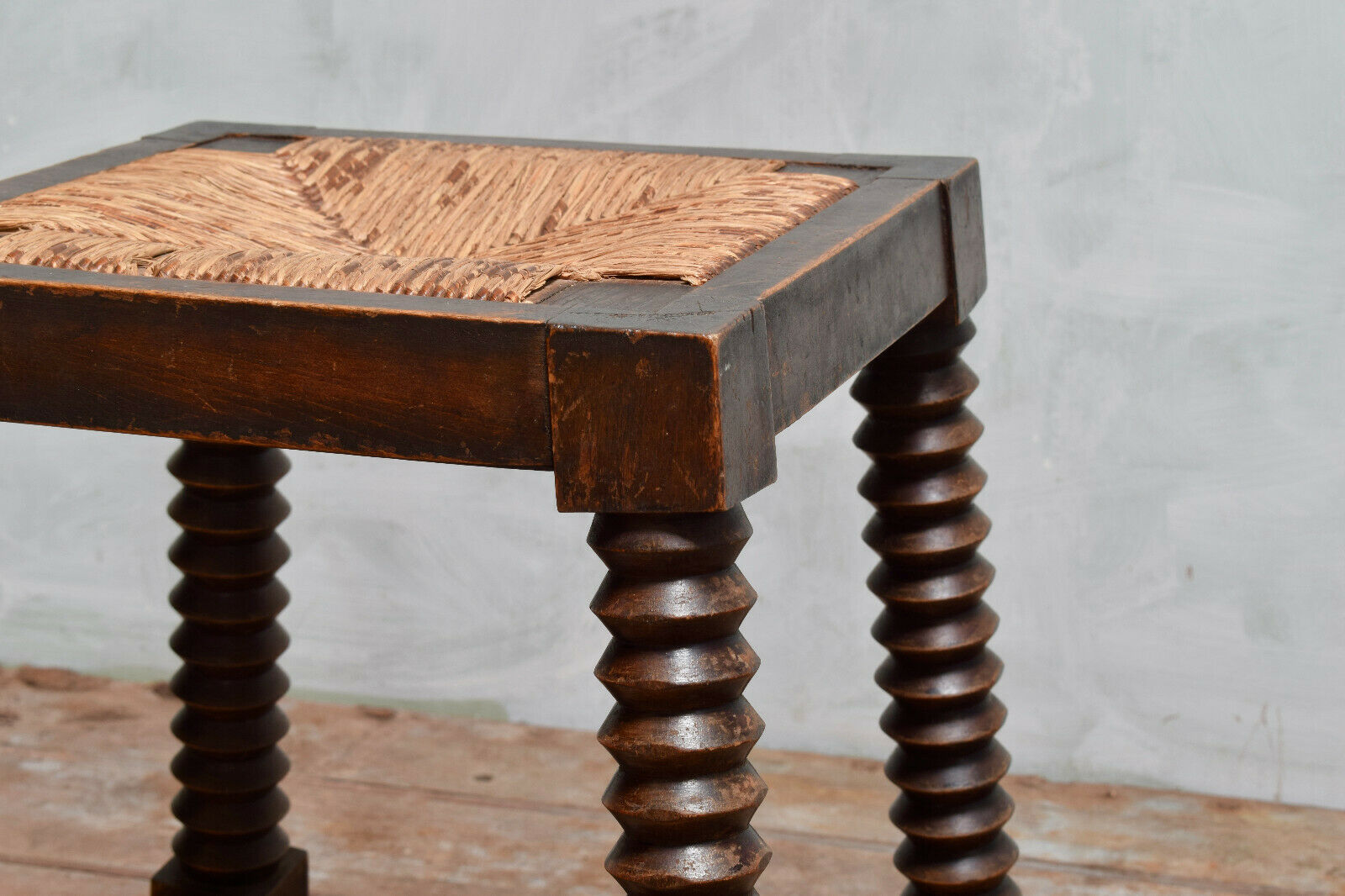 Antique Bobbin Turned Stool – Stowaway London