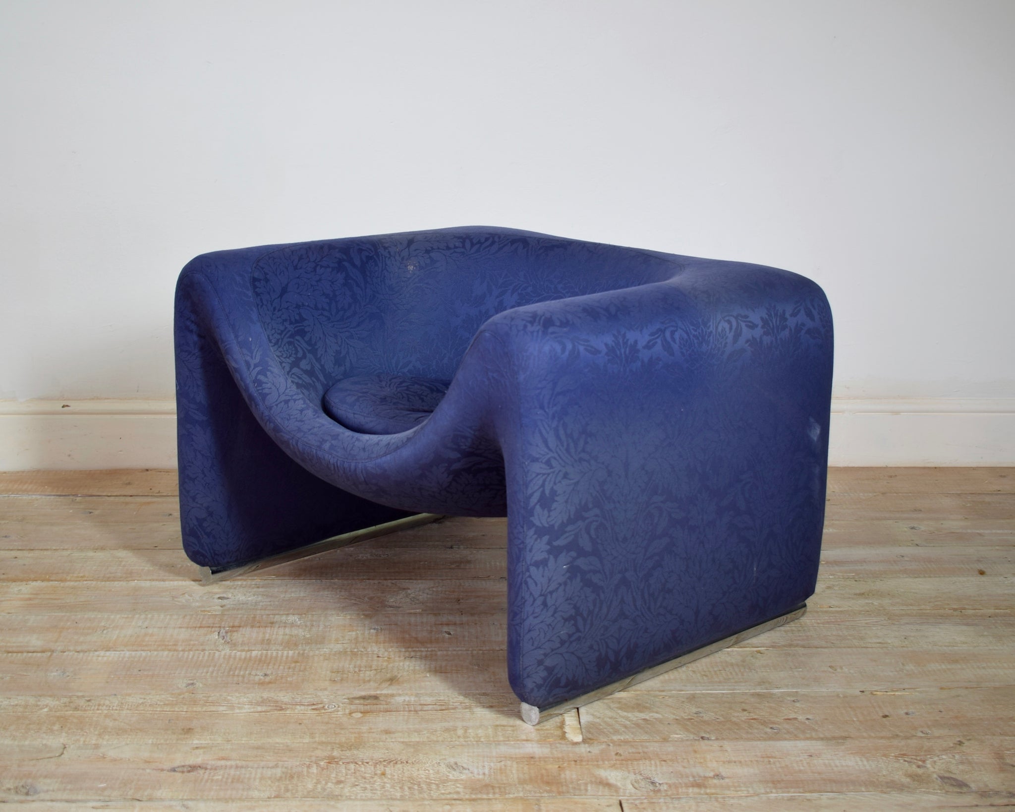 Pair of 1970's Fred Scott 'Flavius' Chairs Designed For Hille London ...